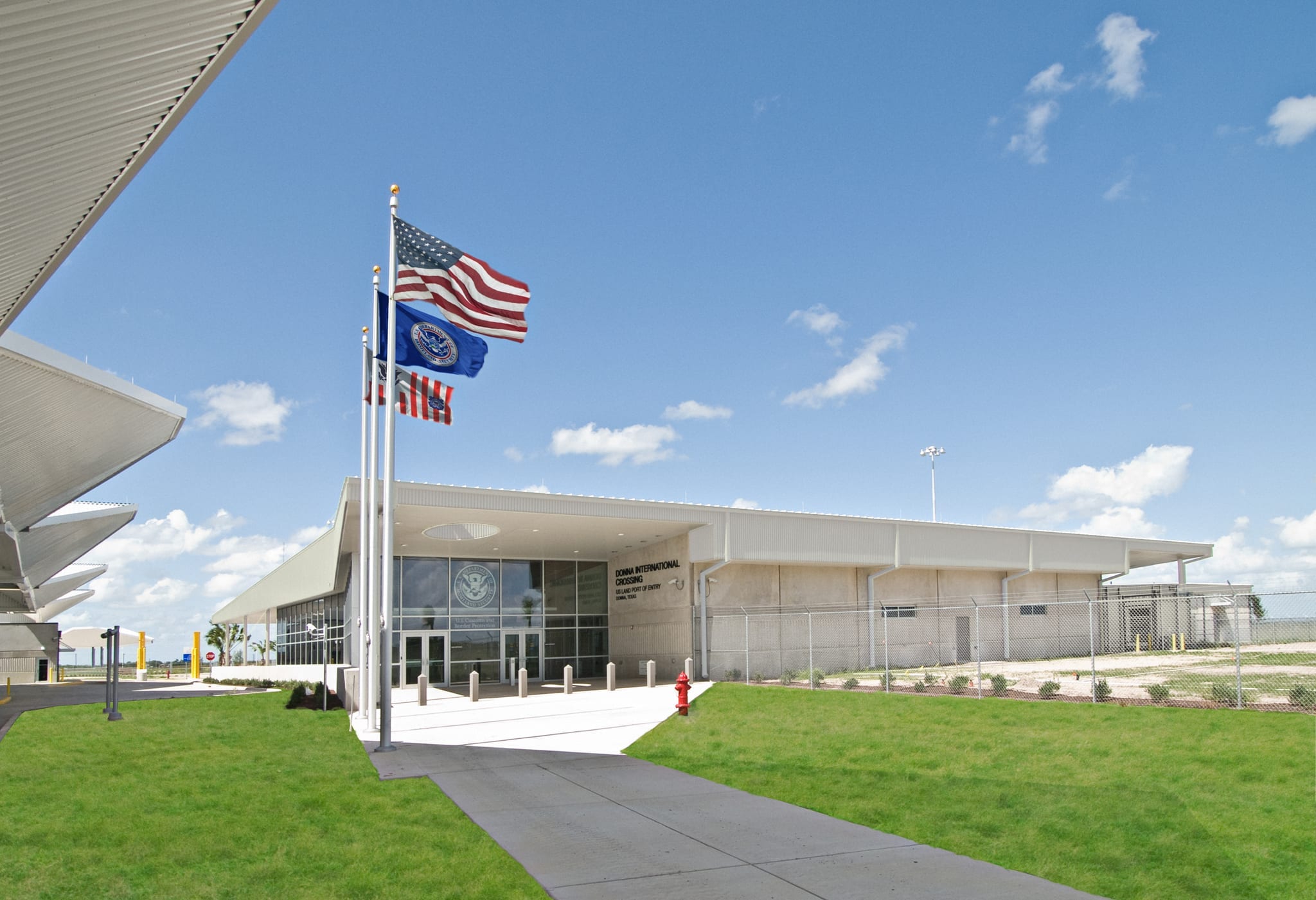 DONNA RIO BRAVO - HplusF Design Lab